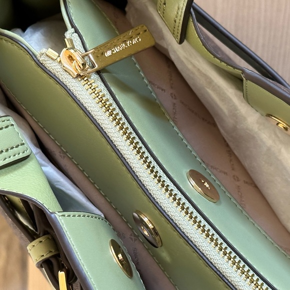 Michael Kors | Bags | Michael Kors Emilia Signature Satchelwallet Set ...